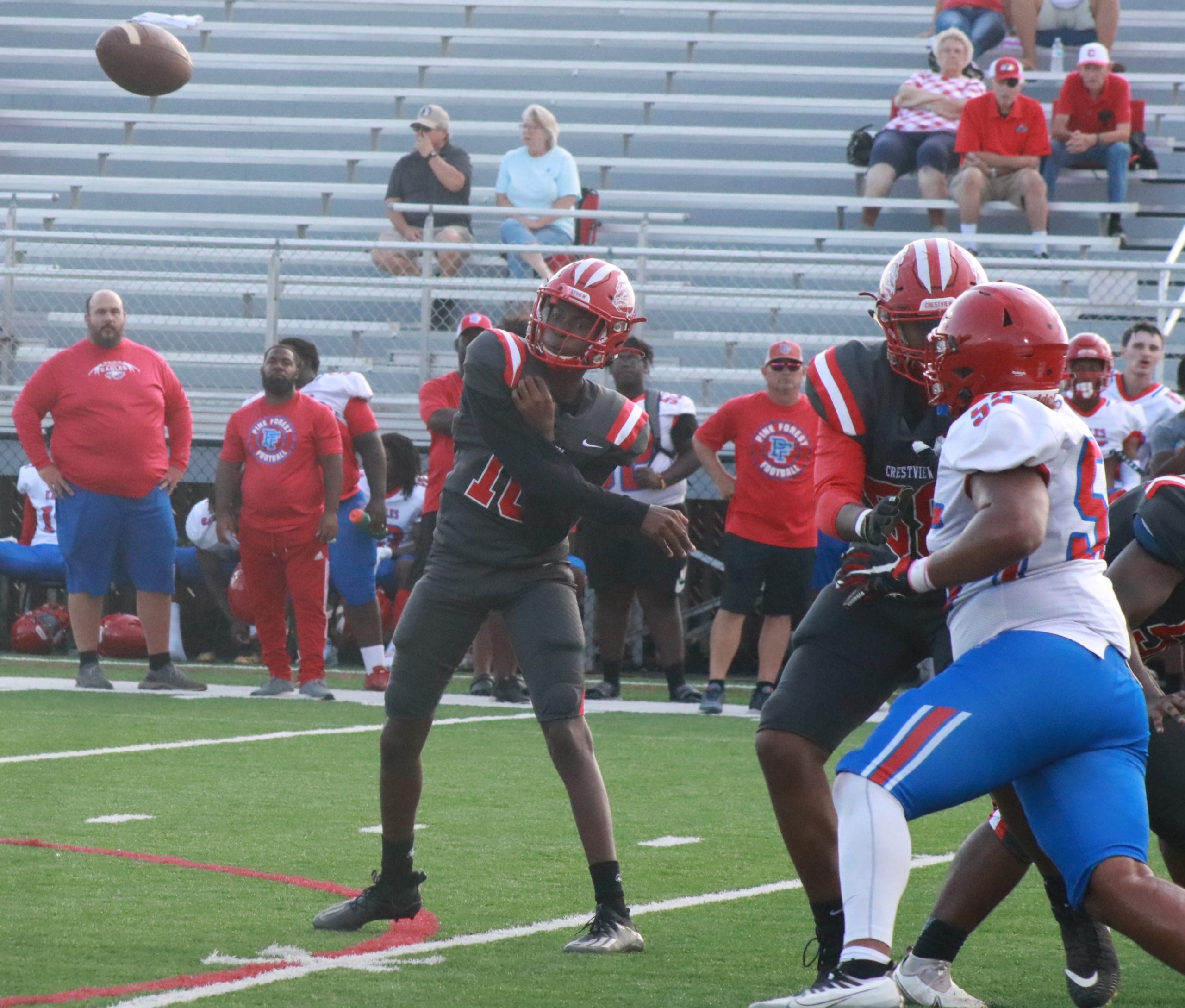 Bulldogs perform well in spring jamboree | Crestview News Bulletin