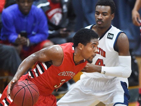 Moorer leads Bulldogs past Vikings | Crestview News Bulletin