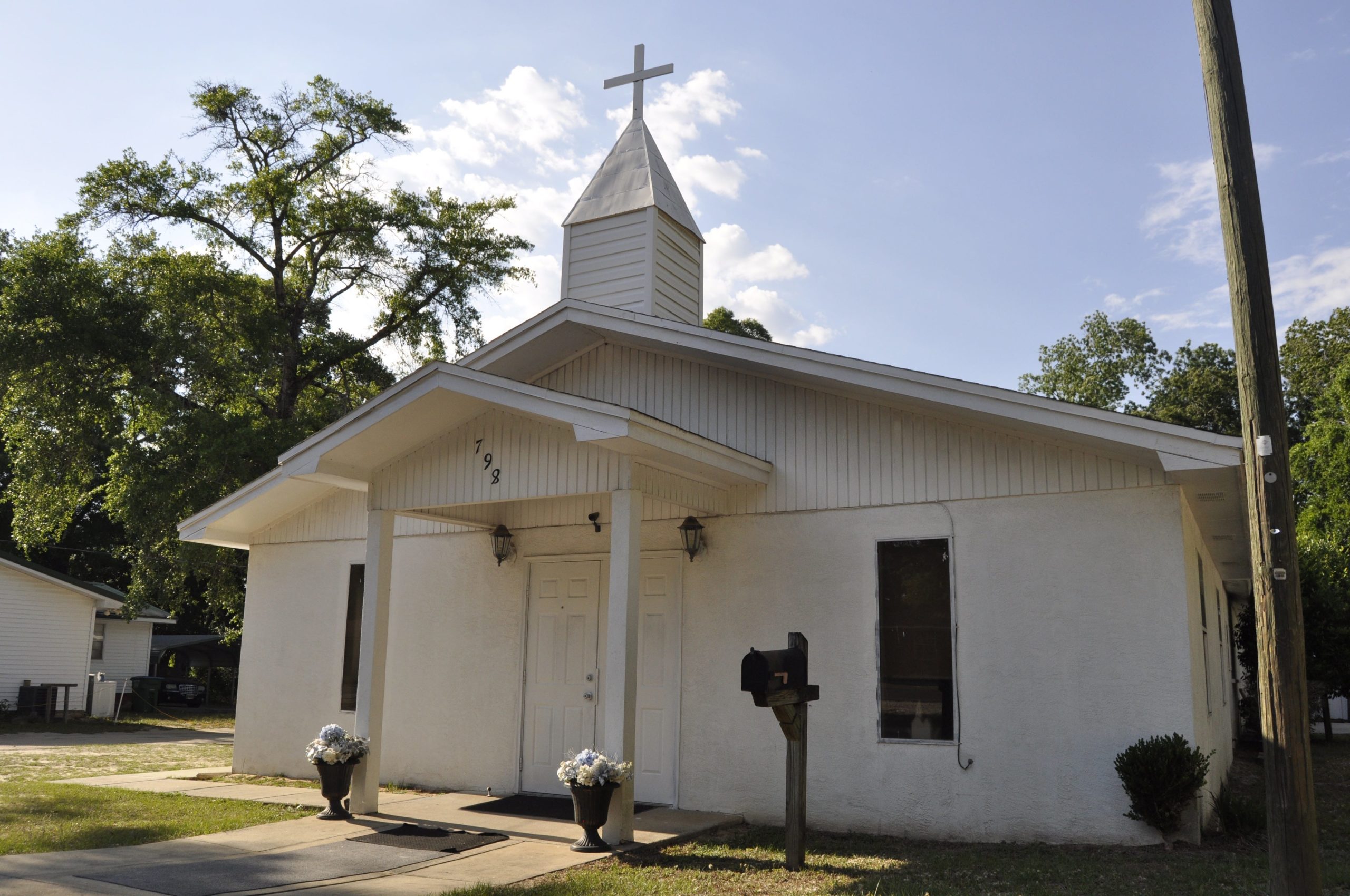 Crestview non-profit gets new director, location | Crestview News Bulletin