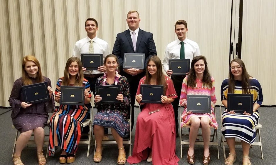 15 graduate from Early Morning Seminary | Crestview News Bulletin