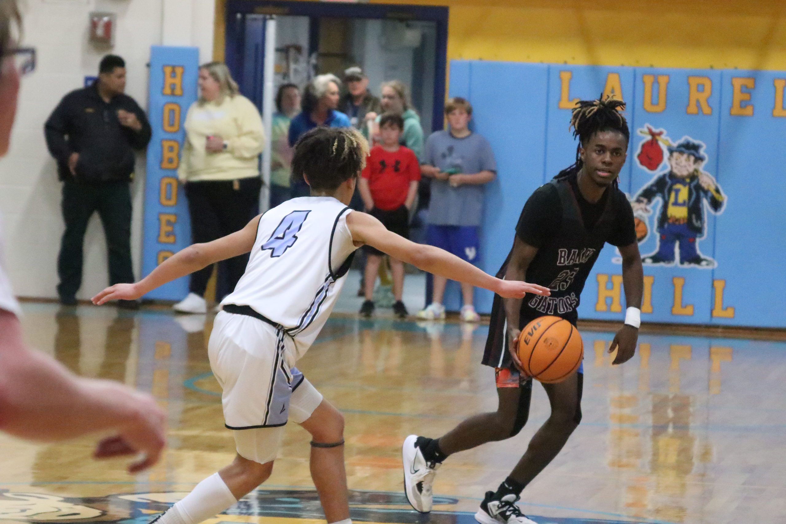 Gators take care of Hoboes | Crestview News Bulletin