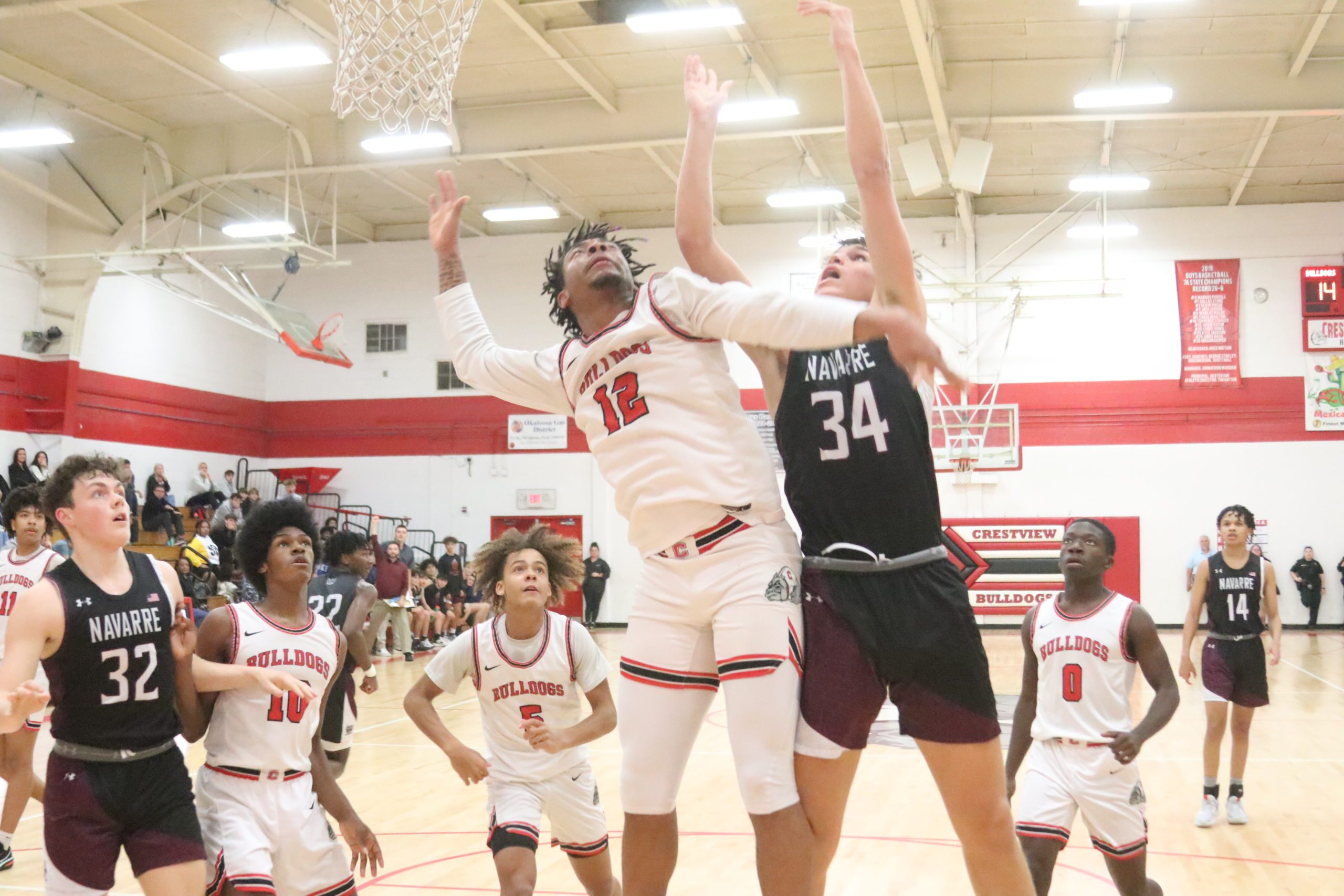 Bulldogs rally past Raiders | Crestview News Bulletin