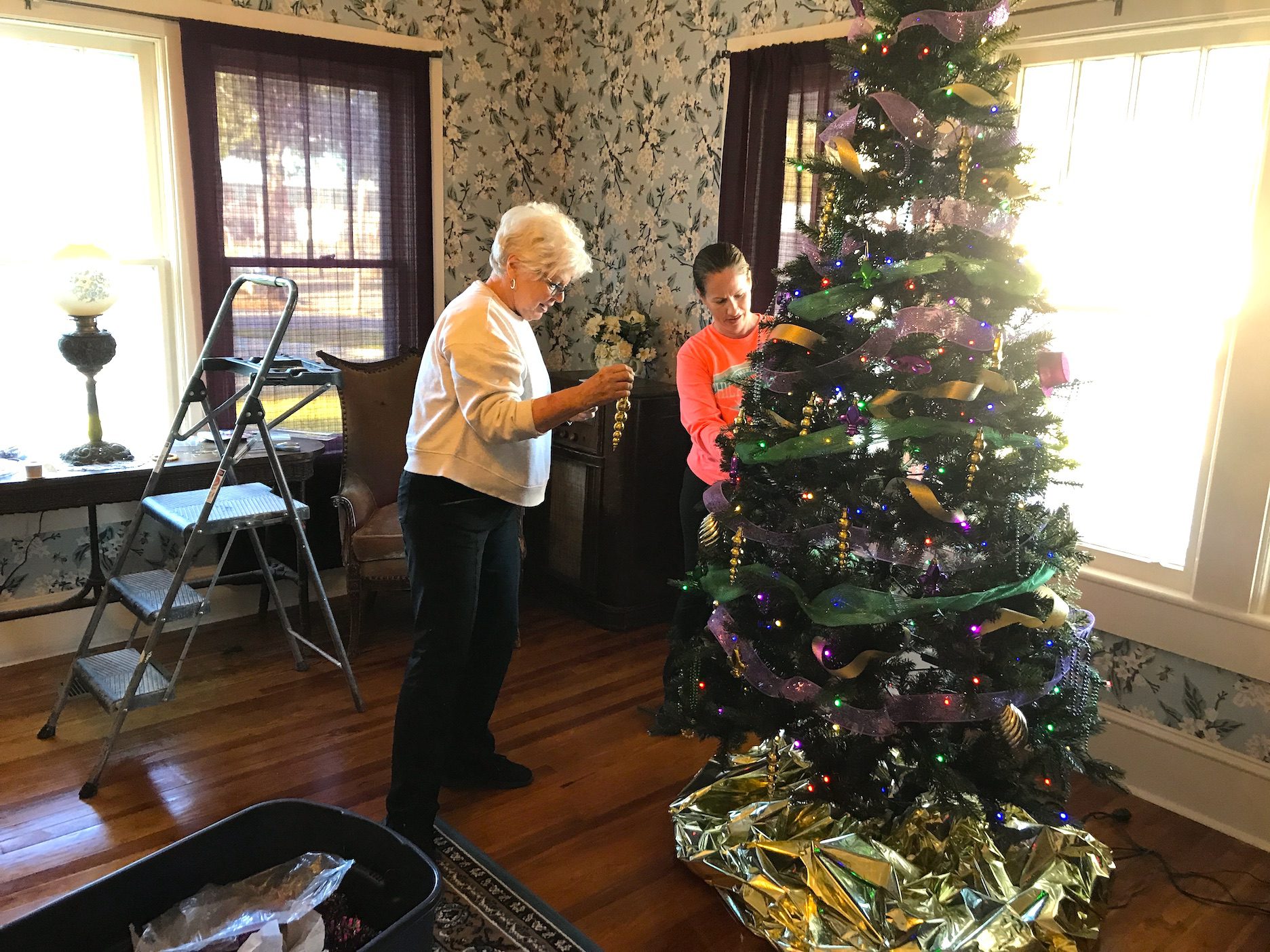 Good times to roll at the Bush House | Crestview News Bulletin