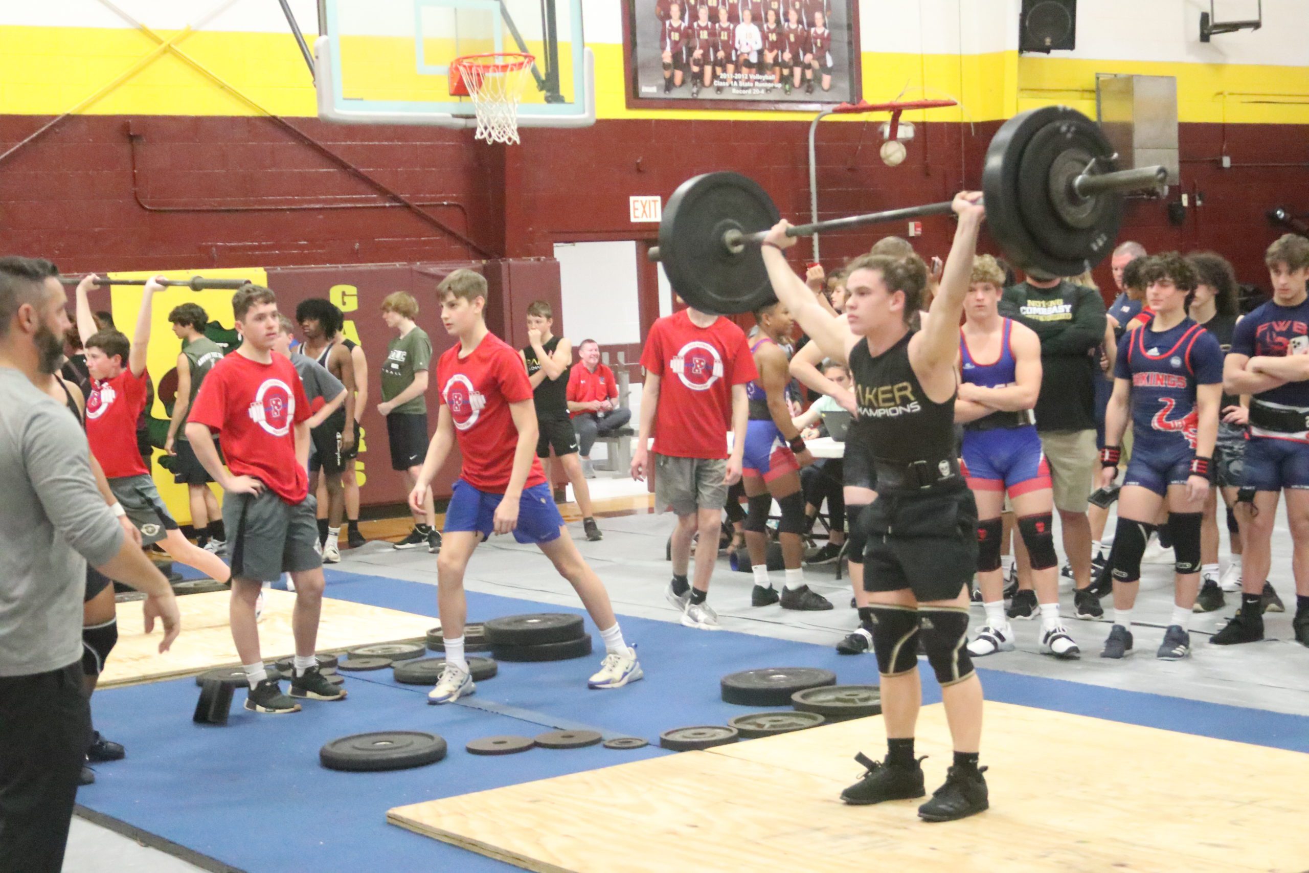 Gators and Bulldogs compete in Baker Invitational | Crestview News Bulletin