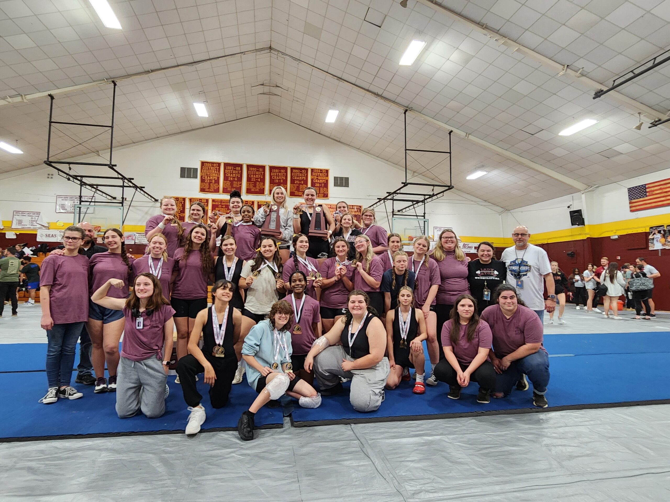 Lady Gators dominate district weightlifting meet | Crestview News Bulletin