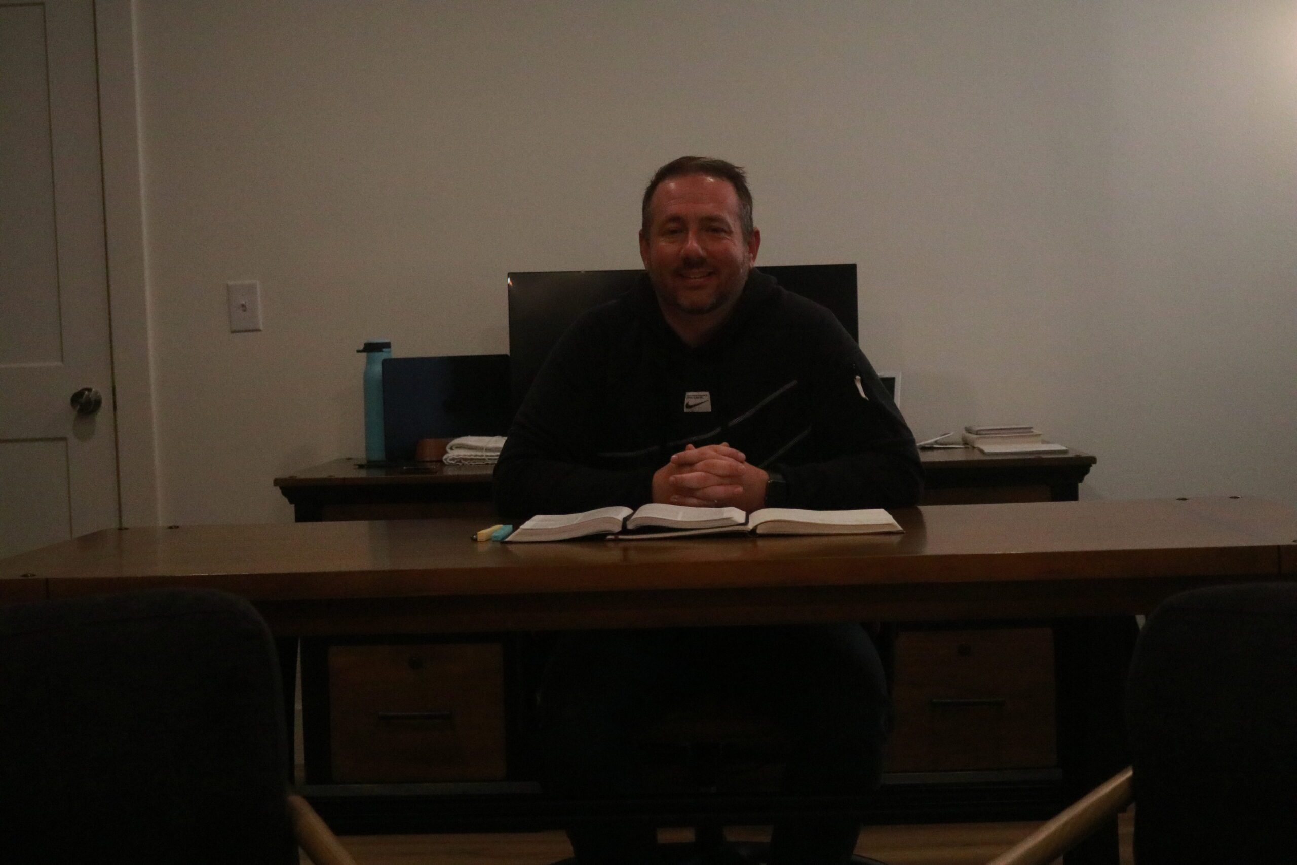 Area churches unite for "Raise the Standard" | Crestview News Bulletin